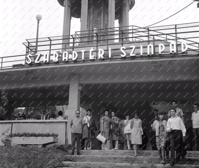 Nemzeti Archívum | Kultúra - Margitszigeti Szabadtéri Színpad